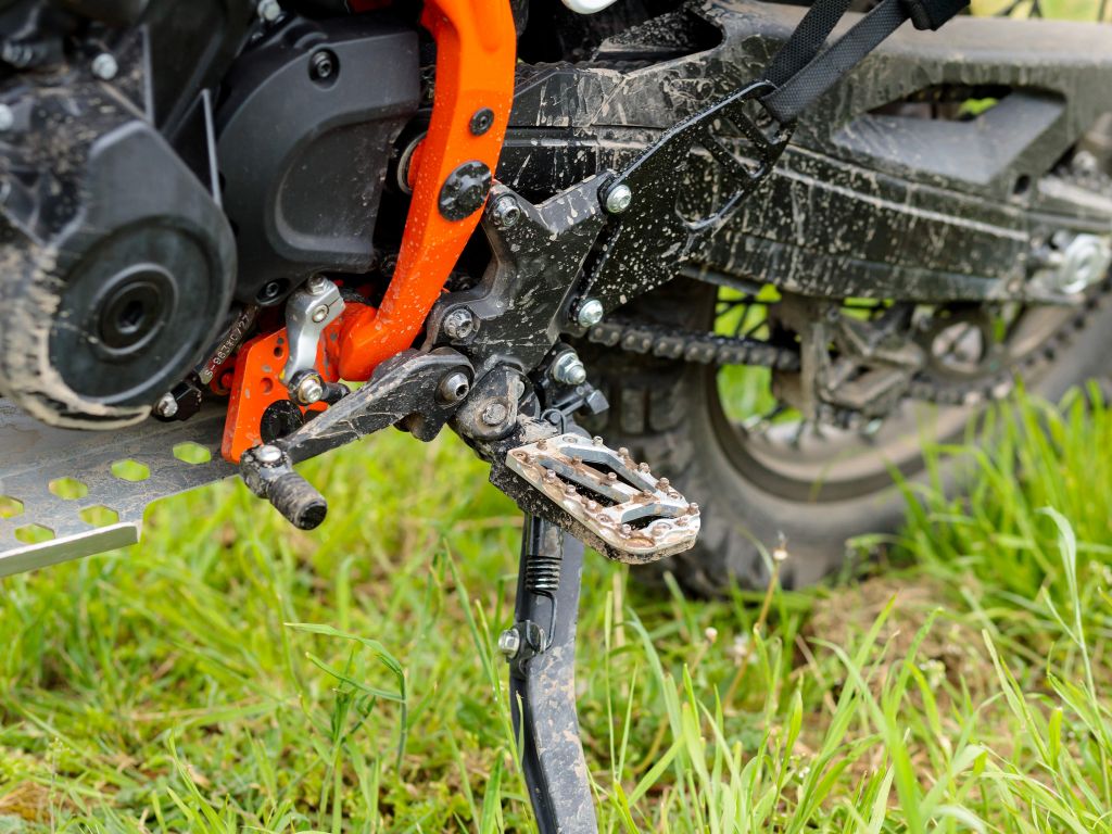 KTM 390 Footpegs — Vanasche Motorsports